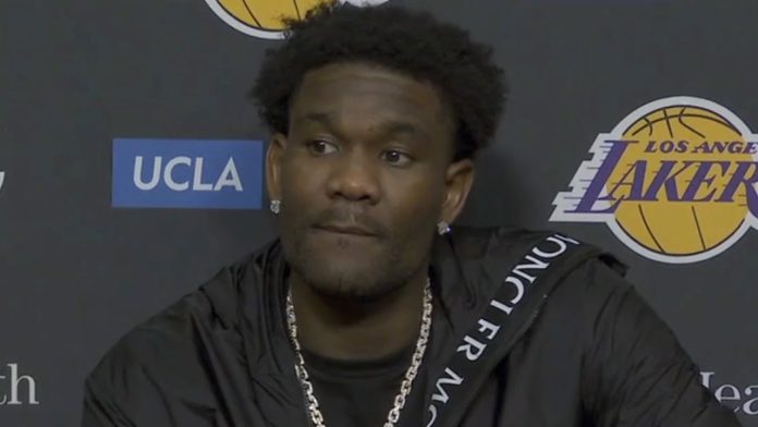 Deandre Ayton breaks down Lakers’ loss to Knicks - TalkBasket.net